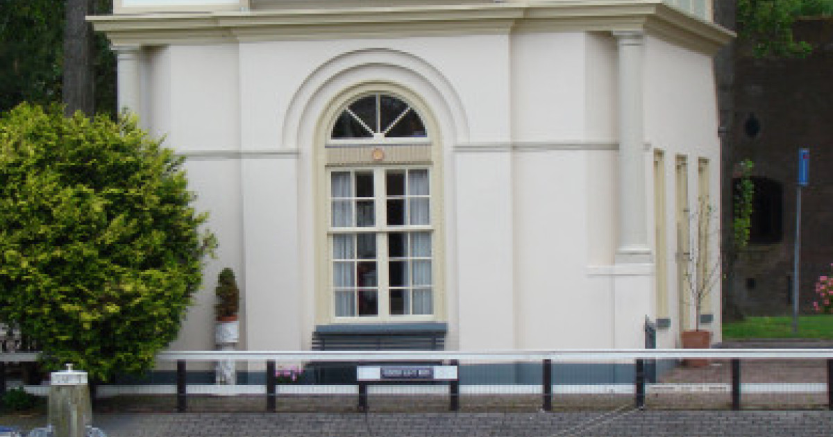 Ossenmarkt 1, Weesp | Monumenten.nl