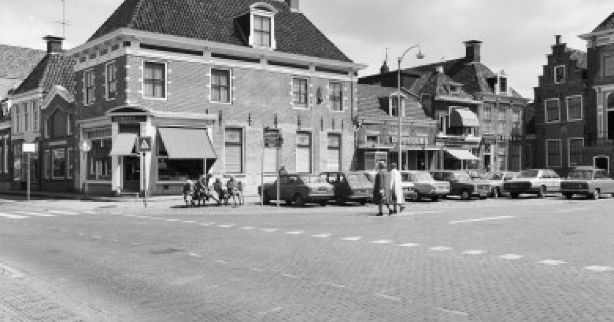 Merk 28, Workum | Monumenten.nl