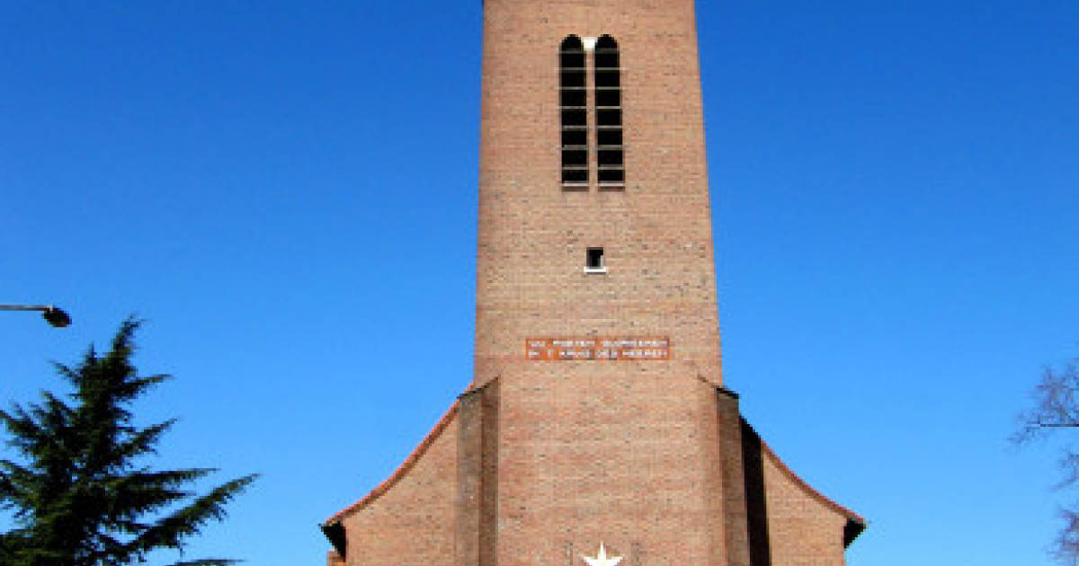 R.K. Kerk H. Familie, Venlo | Monumenten.nl