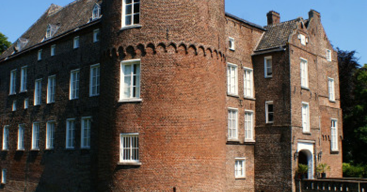 Hoofdgebouw, Well Limburg | Monumenten.nl