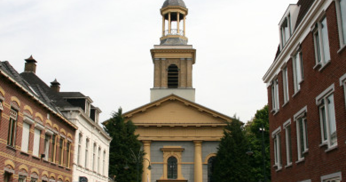Kerkplein 7, Steenbergen | Monumenten.nl